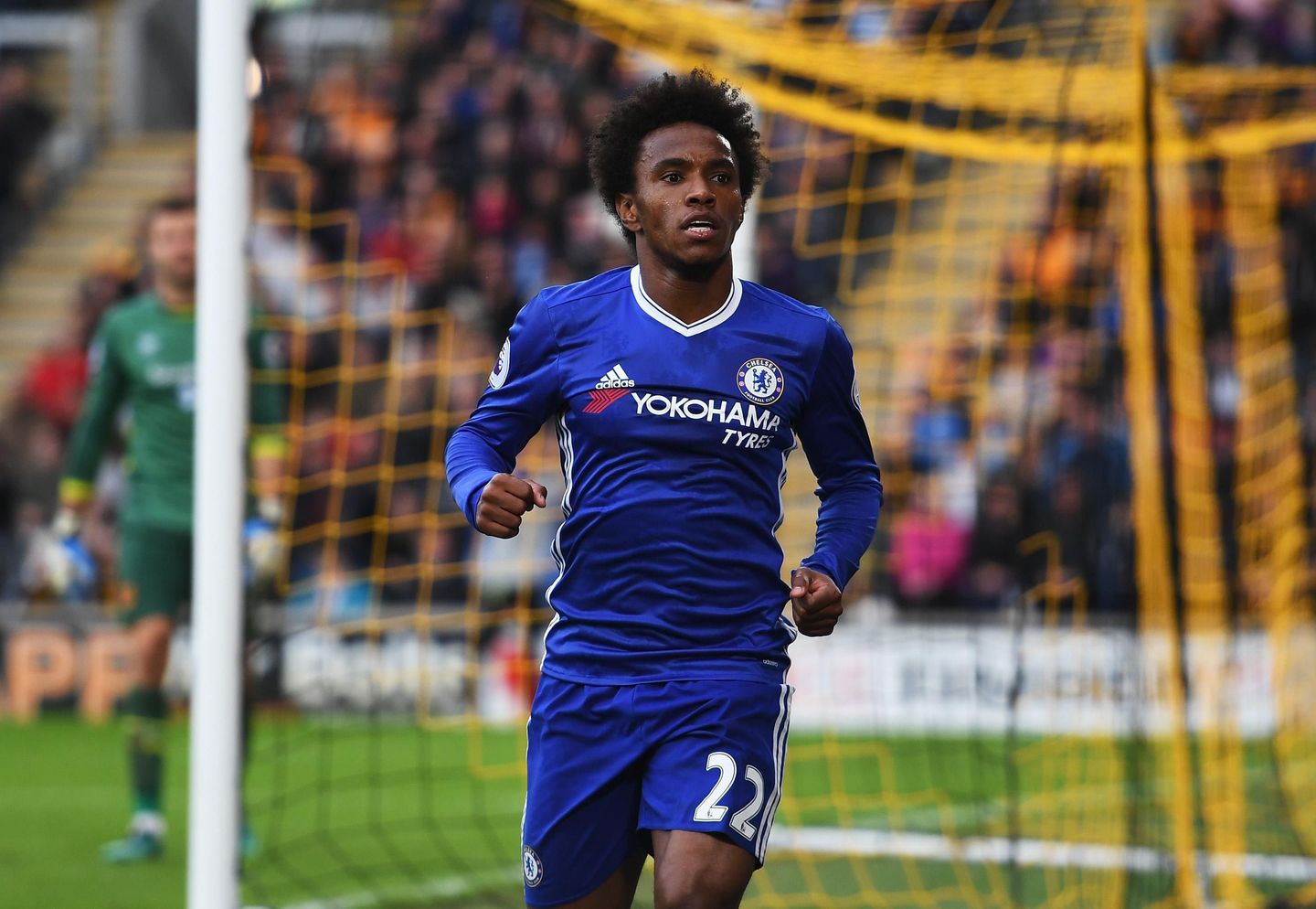 Willian scores again in Brazil victory