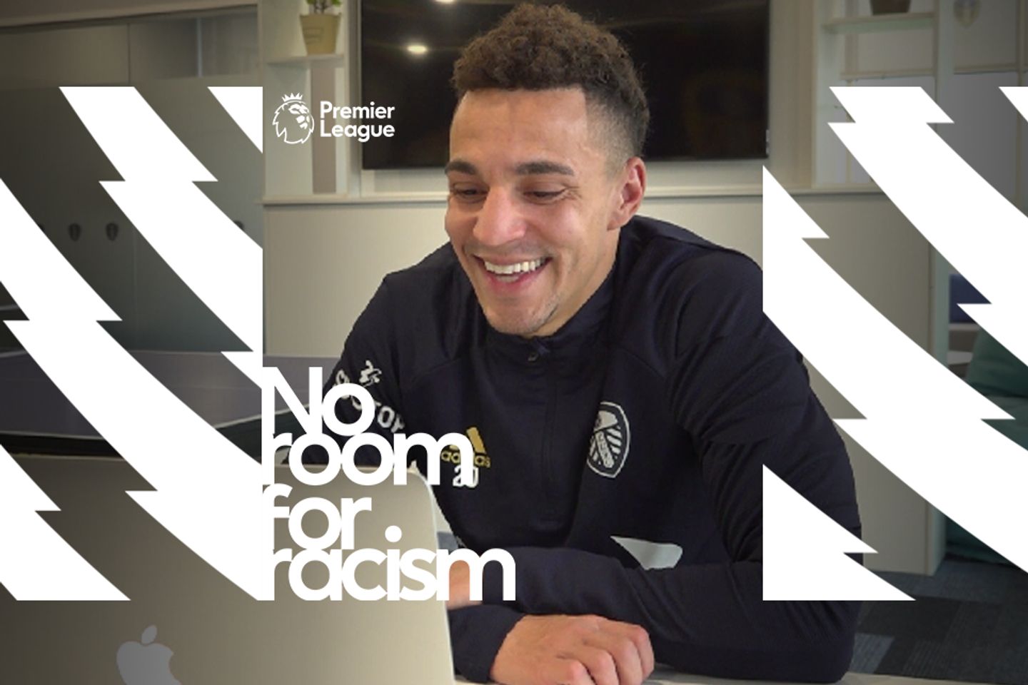 Rodrigo gives Leeds schoolchildren lesson on Spanish culture