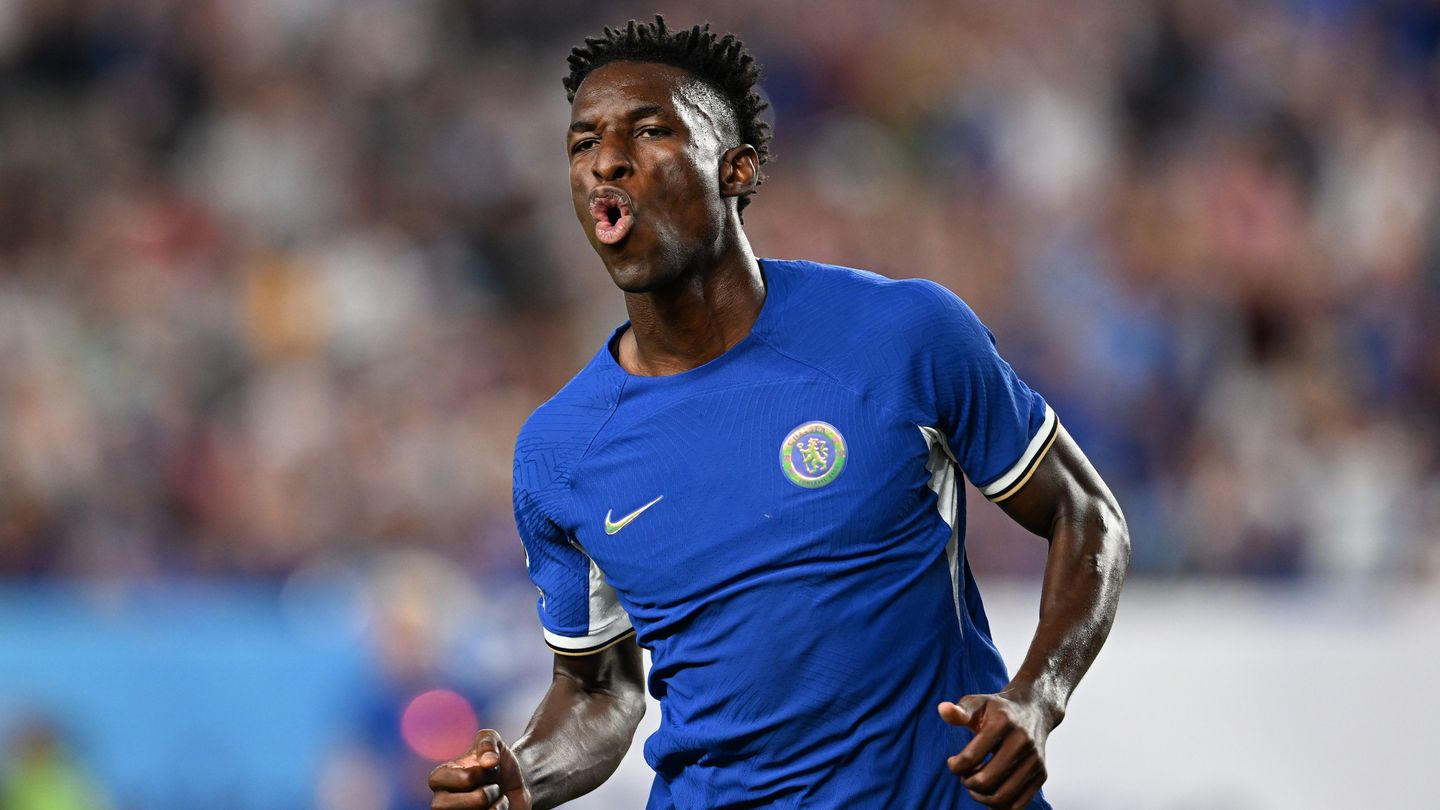 FPL pre-season watch: Chelsea and Brighton forwards in form