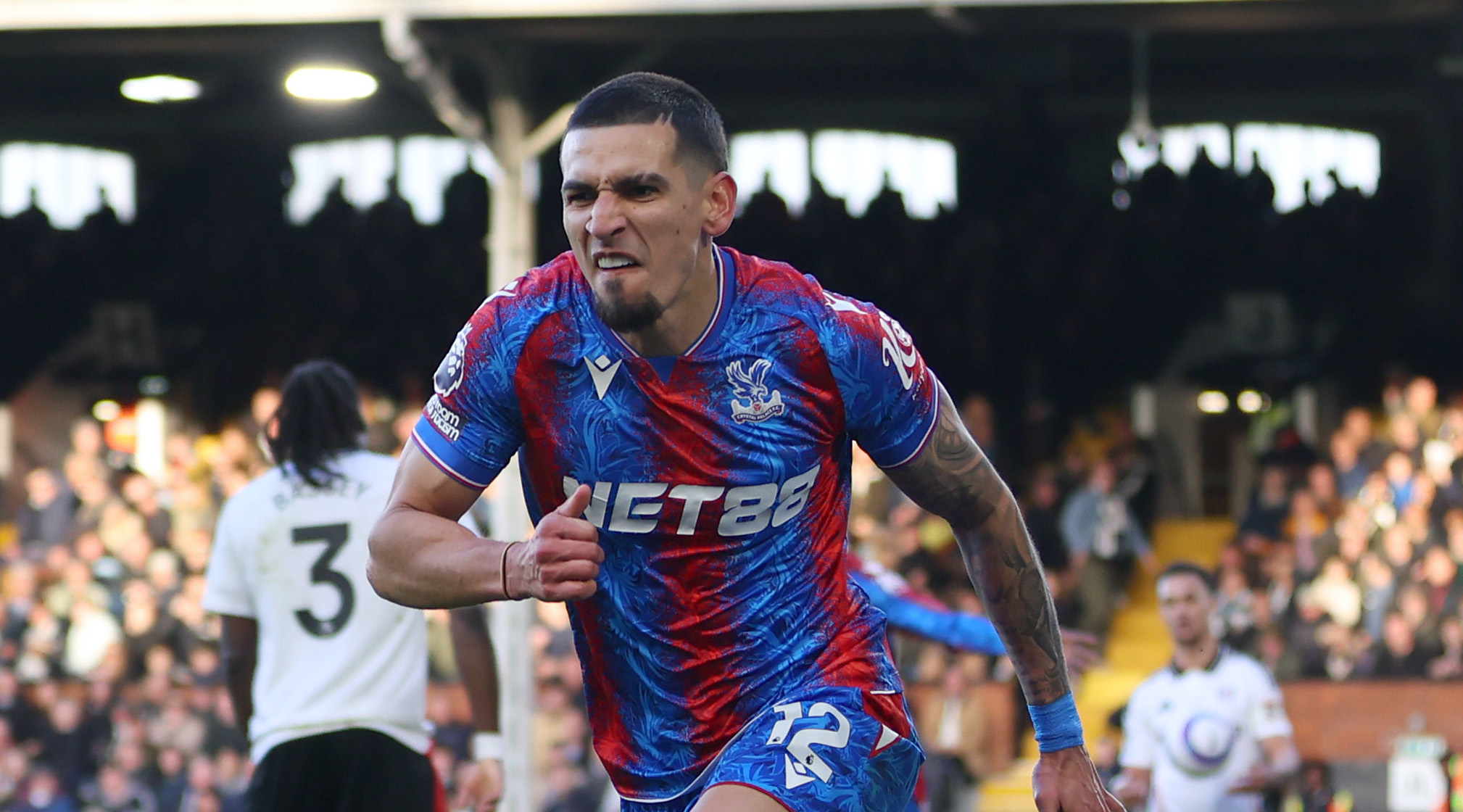 Analysis: Why Munoz is unique among Premier League defenders