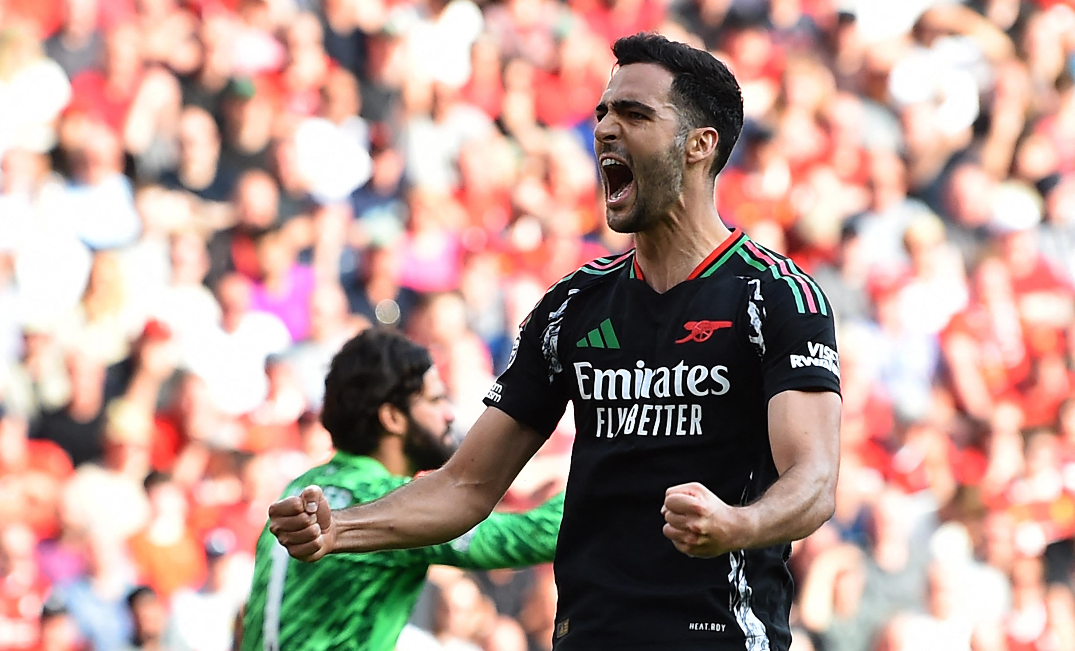 Arsenal fight back from two goals down to draw against Liverpool