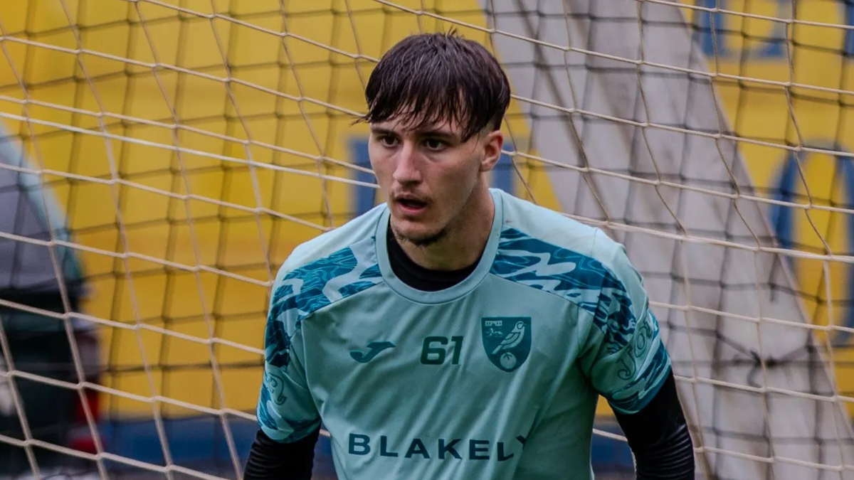 Under-21 Save of the Season 2024/25 winner: Ellis Craven