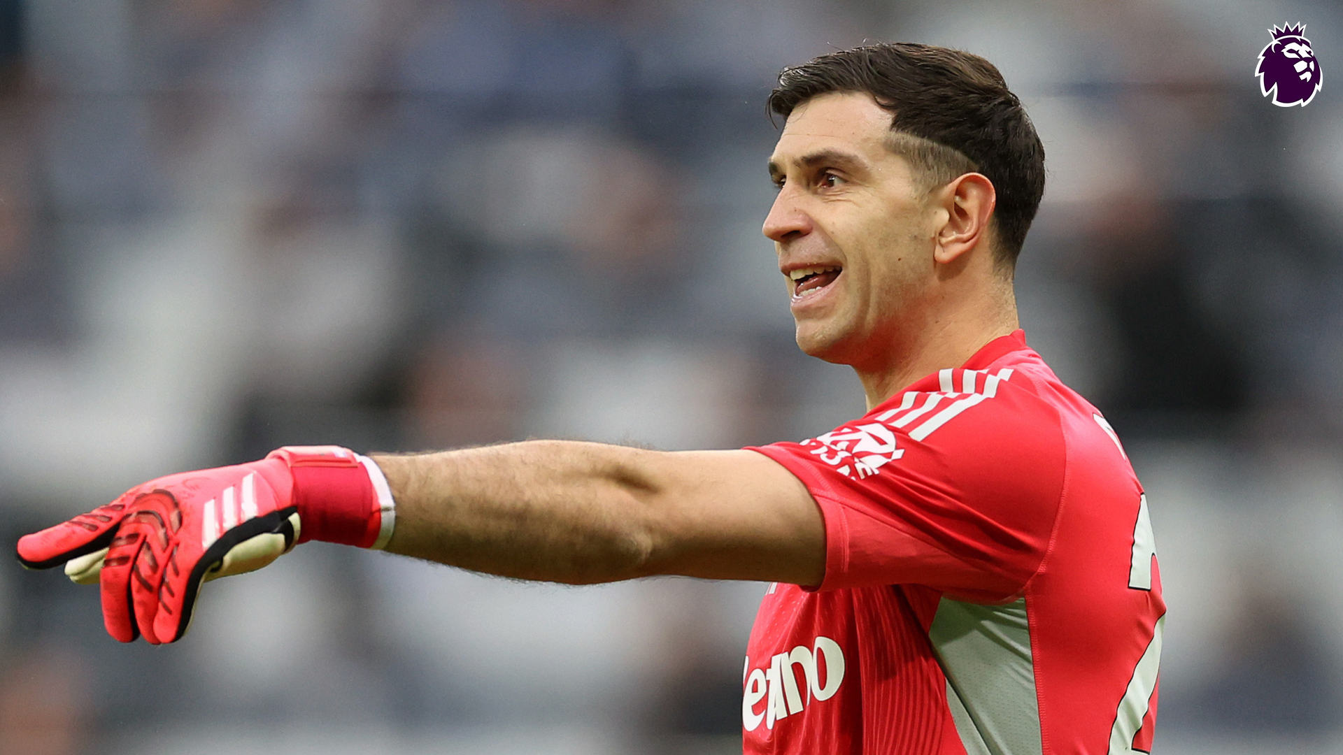 Watch Emiliano Martinez's MW23 performance v Newcastle